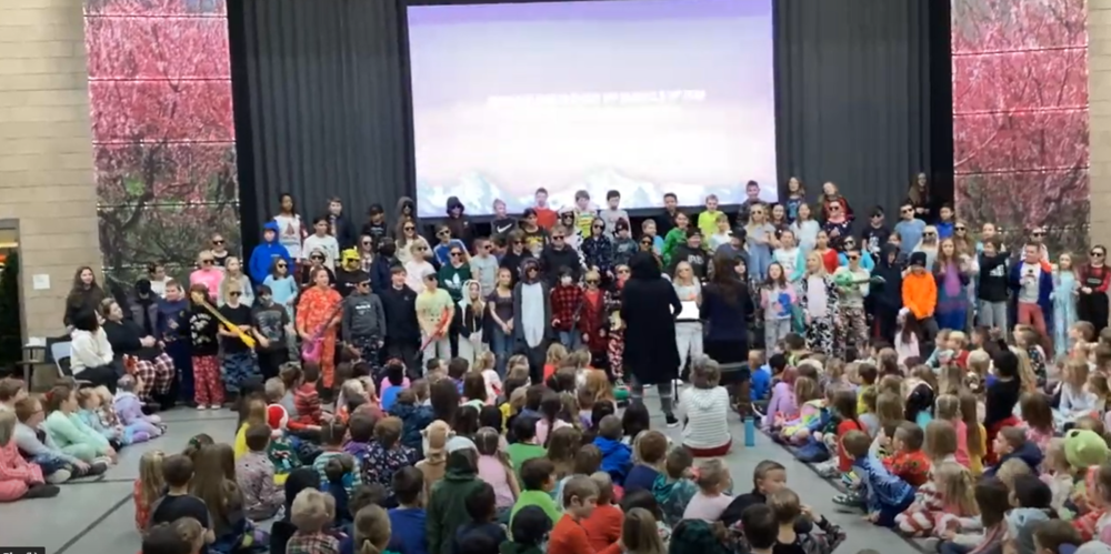Christmas Sing Along | Golden Spike Elementary